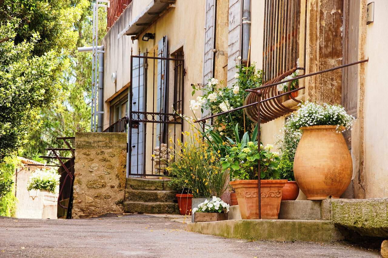 Title: Top 10 Eye-Catching Landscapes in Europe to Visit with Children ...